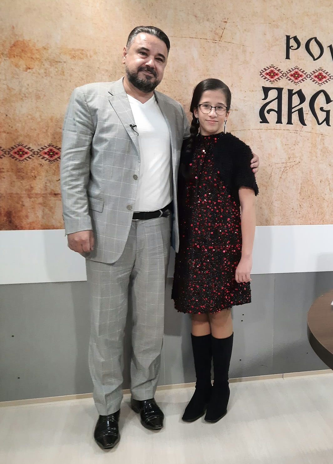 ANA MARIA Baltag Diaconu fait sa promotion de son album sur les chaines ...