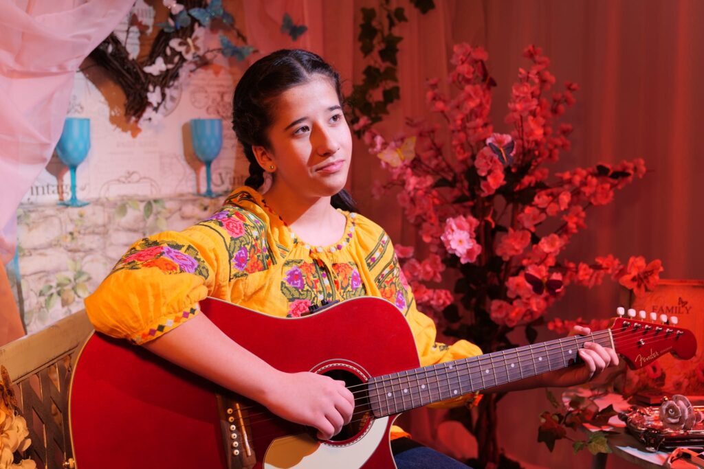 Ana Maria Baltag Diaconu rend hommage à son papa nouveau clip